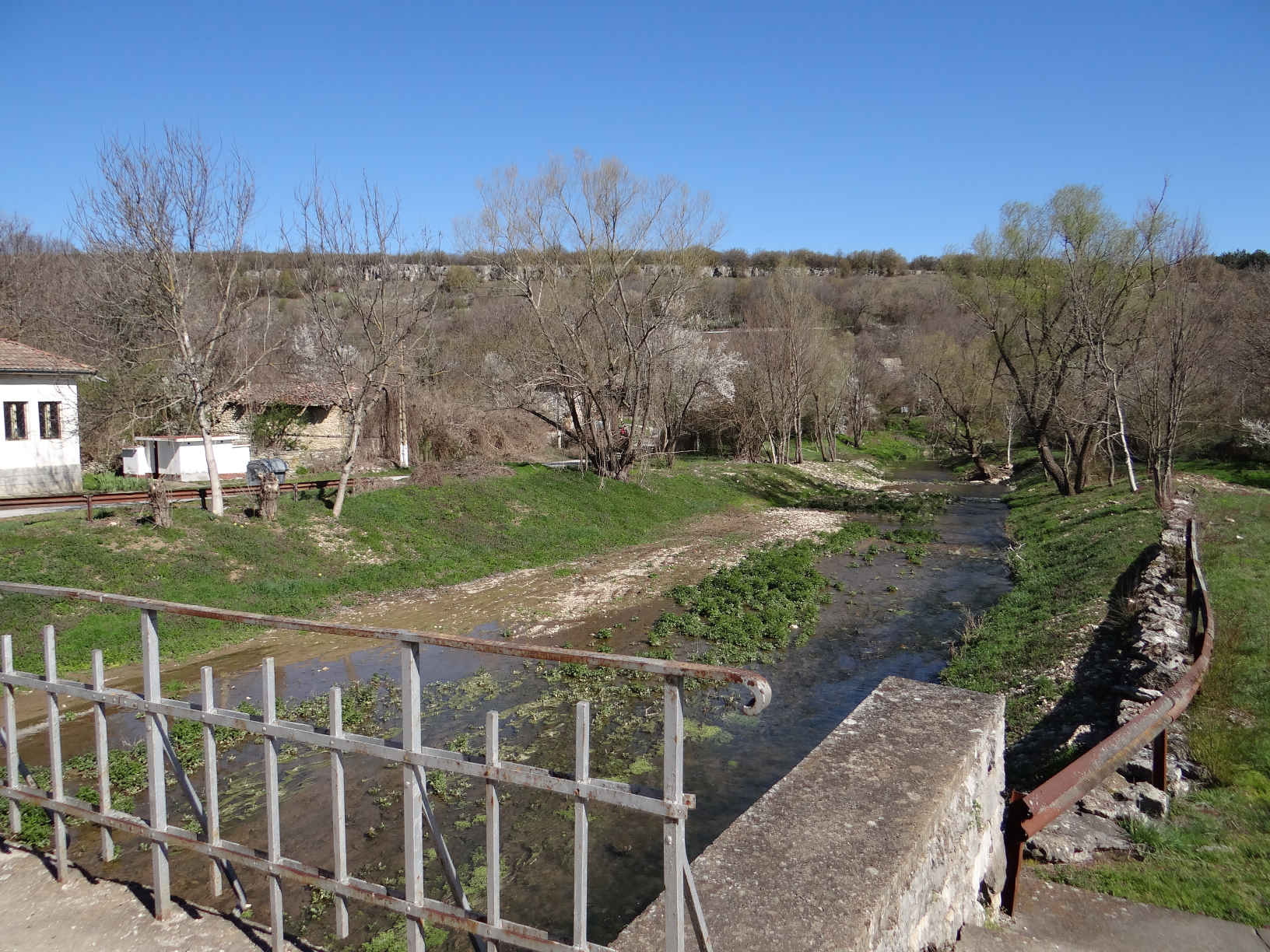 Emen – Stones Of Ithaca